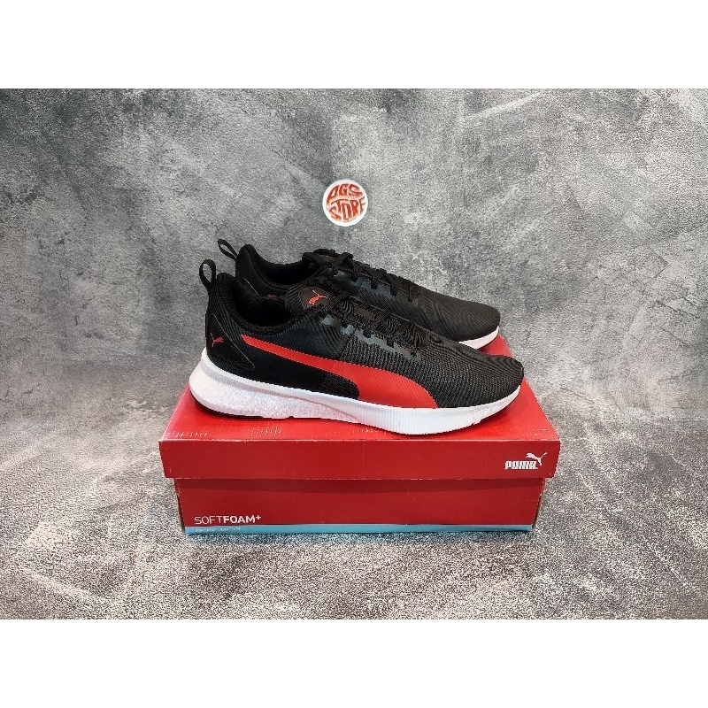 Jual Puma Flyer Runner Mesh Black Red Men's Shoes Original 19534306 ...