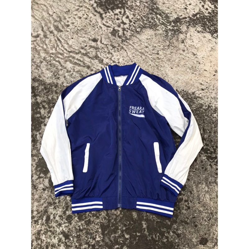 Jual Jacket Freaka Sweat thrifting | Shopee Indonesia