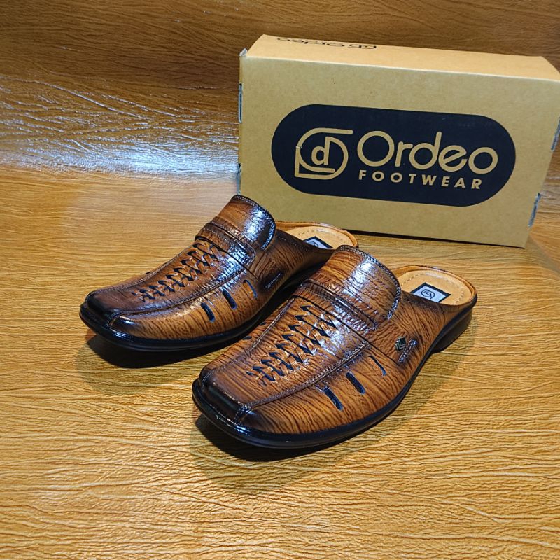 Jual sepatu slop bustong kulit sapi asli berkwalitas - sandal slop pria ...