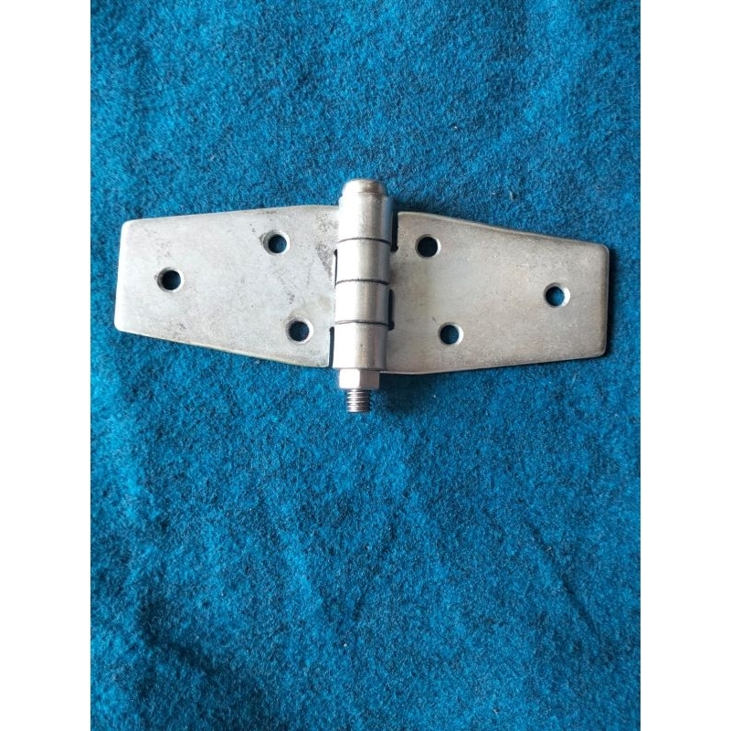 Jual Ensel Tengah Kupu besar Henderson/Pager Gebyog Besi&Kayu | Shopee ...