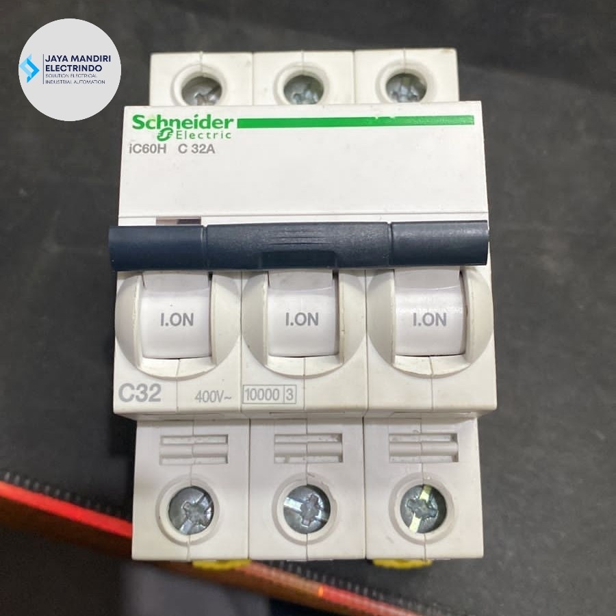 Jual MCB SCHNEIDER IC60H 3P 32A 10KA ORIGINAL | Shopee Indonesia