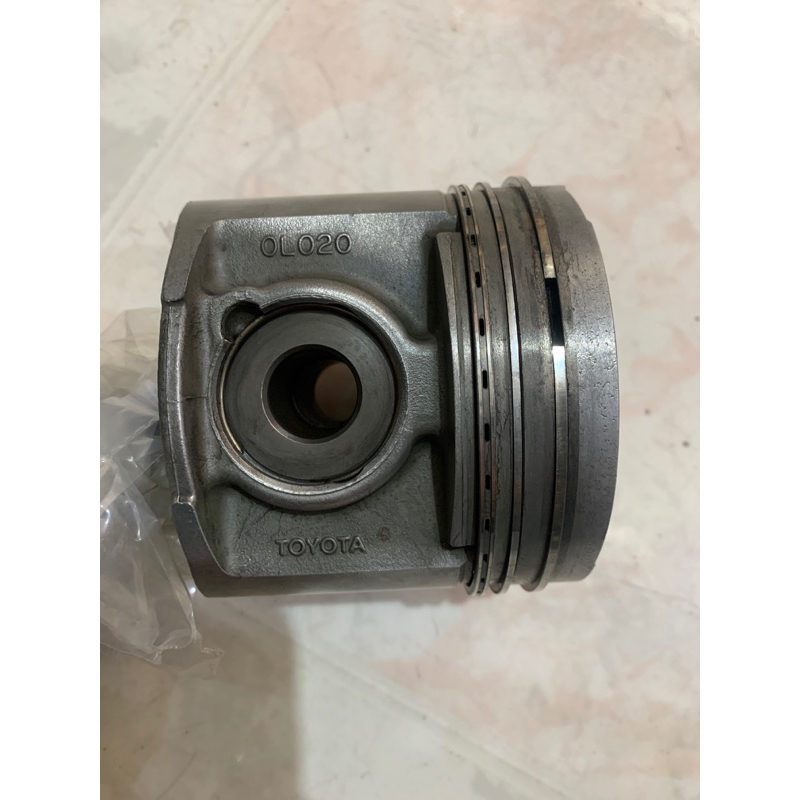 Jual piston innova fortuner hilux hiace 2KD INNOVA DIESEL OZ STD dan 0 ...