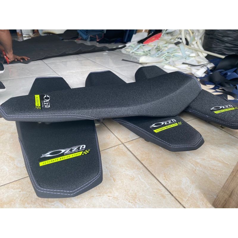 Jual JOK MX KING SLIM AMPLAS OZZA-jok MX king slim ozza amplas | Shopee ...