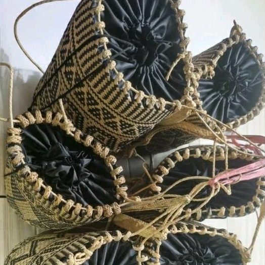 Jual TAS ANJAT RANSEL .TAS ROTAN KHAS DAYAK KALIMANTAN | Shopee Indonesia