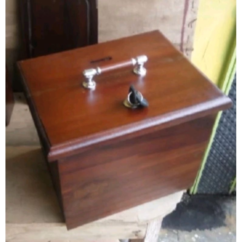 Jual kotak amal, infaq, celengan, kayu jati kuat halus murah | Shopee ...