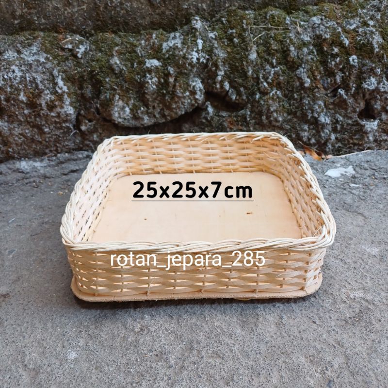Jual Promo..!! hampers kotak parcel rotan 25x25x7cm | Shopee Indonesia