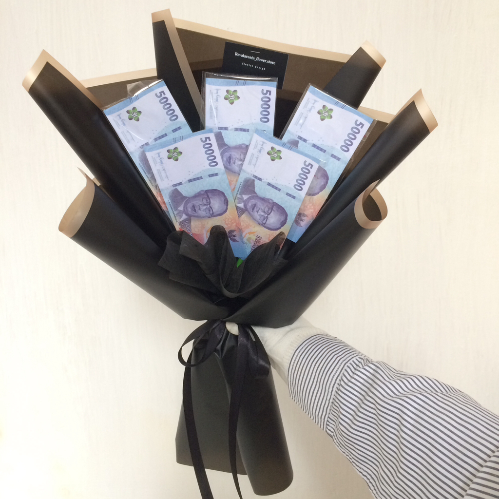 Jual Buket uang 5 Lembar murah warna hitam simple elegan untuk cowok ...