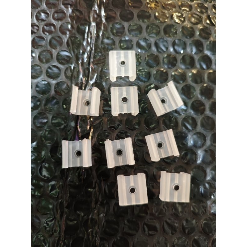 Jual CLAMP / KLEM LAMPU LED STRIP /LAMPU LED SELANG 2835 | Shopee Indonesia