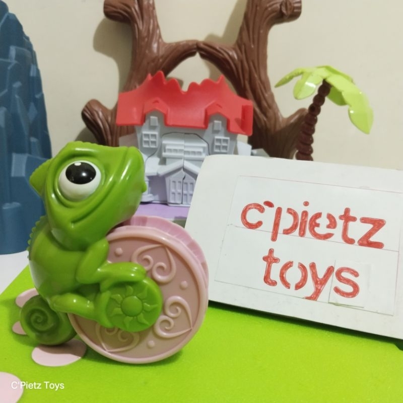 Jual Figure Pascal Chameleon - Princess Rapunzel Tangled Series (Second ...