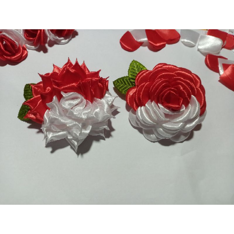 Jual BROS BUNGA MERAH PUTIH JUMBO (8CM) | Shopee Indonesia