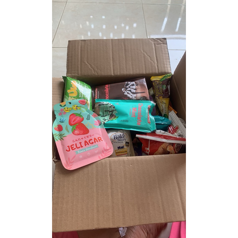 Jual SNACK KARDUS JUMBO/SNACKRANDOM/JUMBOSNACK | Shopee Indonesia