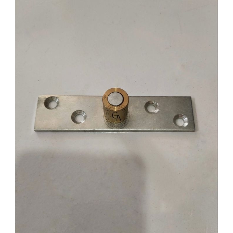 Jual Roda guide bawah lurus pintu lipat atau sliding | Shopee Indonesia