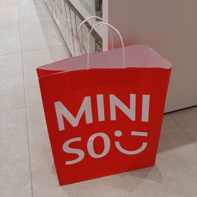 Jual paper bag miniso tas belanja miniso | Shopee Indonesia