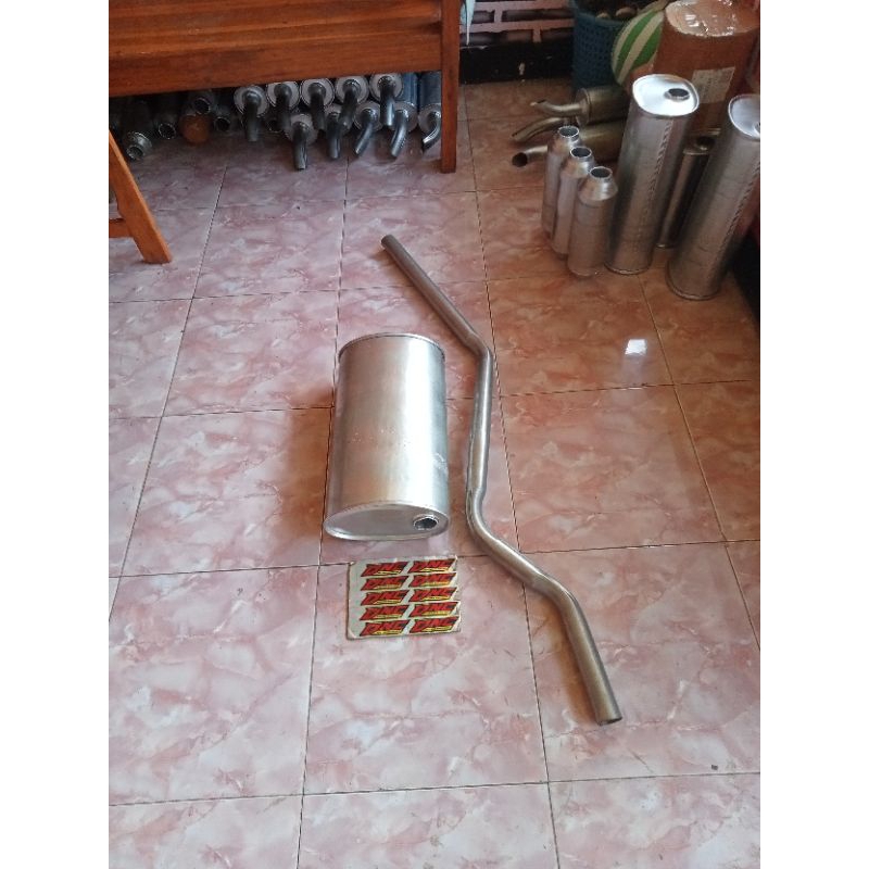 Jual Satu Paket Tabung Standar Knalpot Dan Pipa Bagian belakang Mobil ...