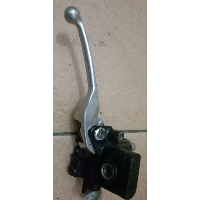 Jual master rem Vario 125,150 led lama, Vario 150 led old cbs | Shopee ...