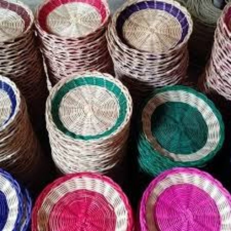 Jual Piring Rotan Anyaman isi 1 kodi / 20 pcs diameter 24 cm | Shopee ...