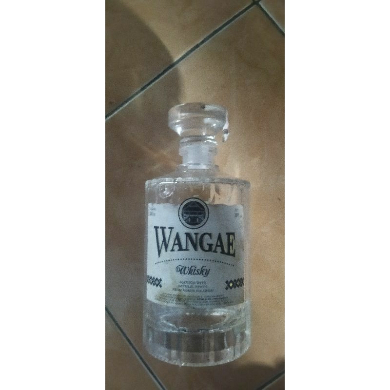 Jual botol kosong bekas wangae 500 ml pajangan | Shopee Indonesia