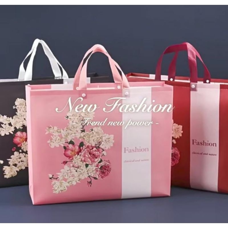 Jual TOTE BAG PREMIUMgoodie bag paper bag kain / kantong plastik go ...