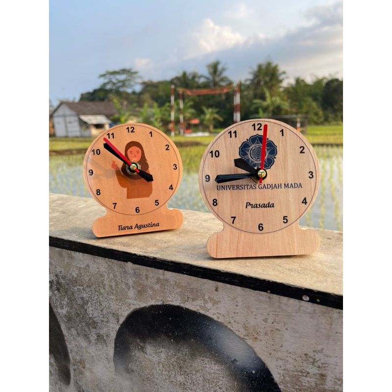 Jual souvenir jam kayu custom desain | Shopee Indonesia