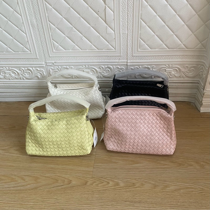 Jual Tas Import 6138 Tas Anyam Korea China | Tas BV Shoulder Bag ...