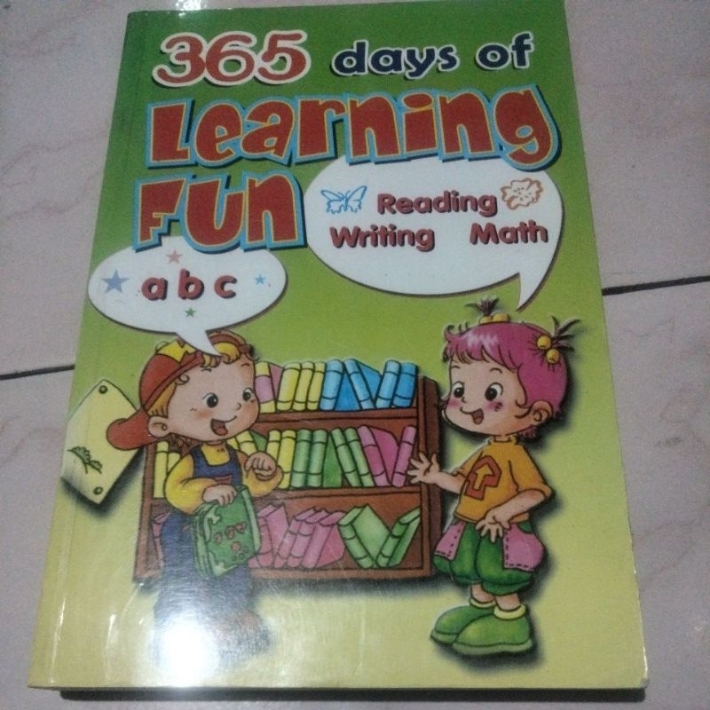 Jual buku 365 days of learning fun reading writing math | Shopee Indonesia