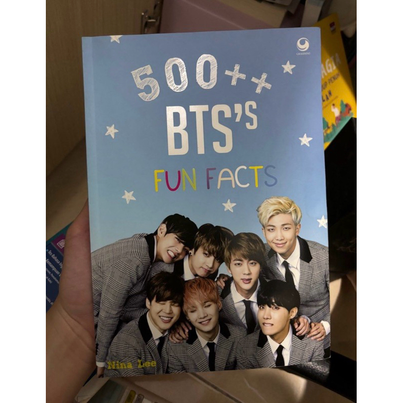 Jual BTS Book - 500++ fun fact of BTS | Shopee Indonesia