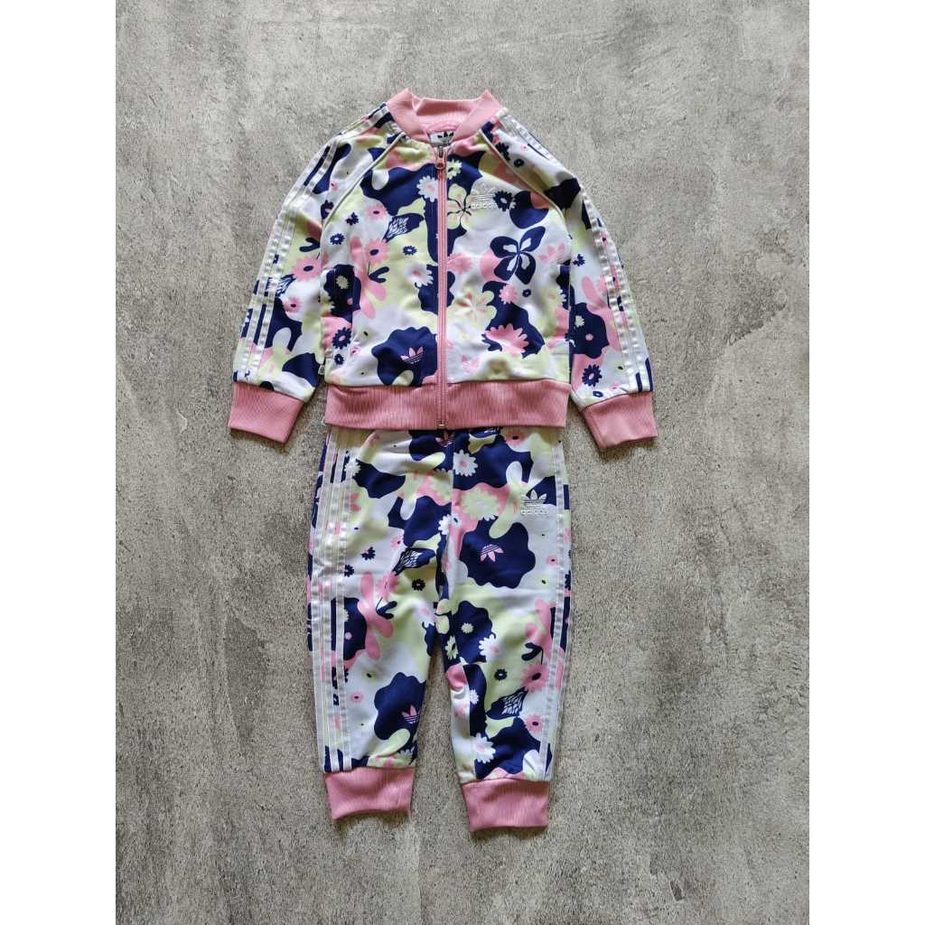 Jual Adidas Superstars Flowers Tracksuit Kids | Shopee Indonesia