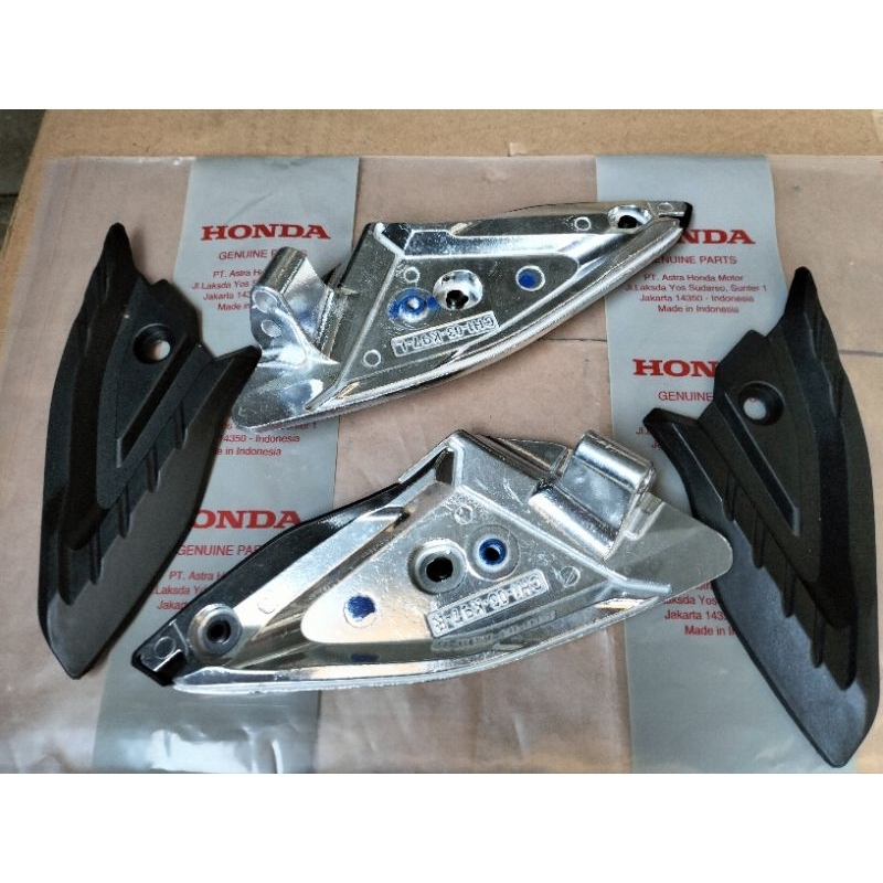 Jual injakan kaki footstep belakang set kiri / kanan PCX 150 L R 2017 ...