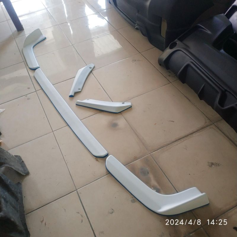 Jual LIPS BUS BIG BUS MEDIUM ELF TRUK HINO dan Belakang | Shopee Indonesia