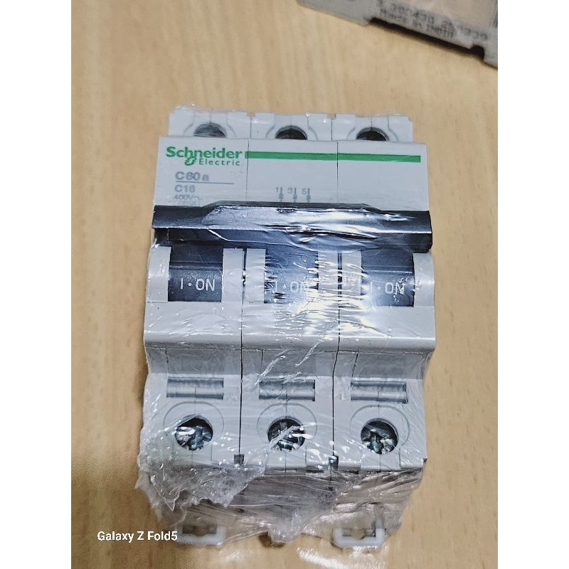 Jual mcb schneider 16a 3phase | Shopee Indonesia