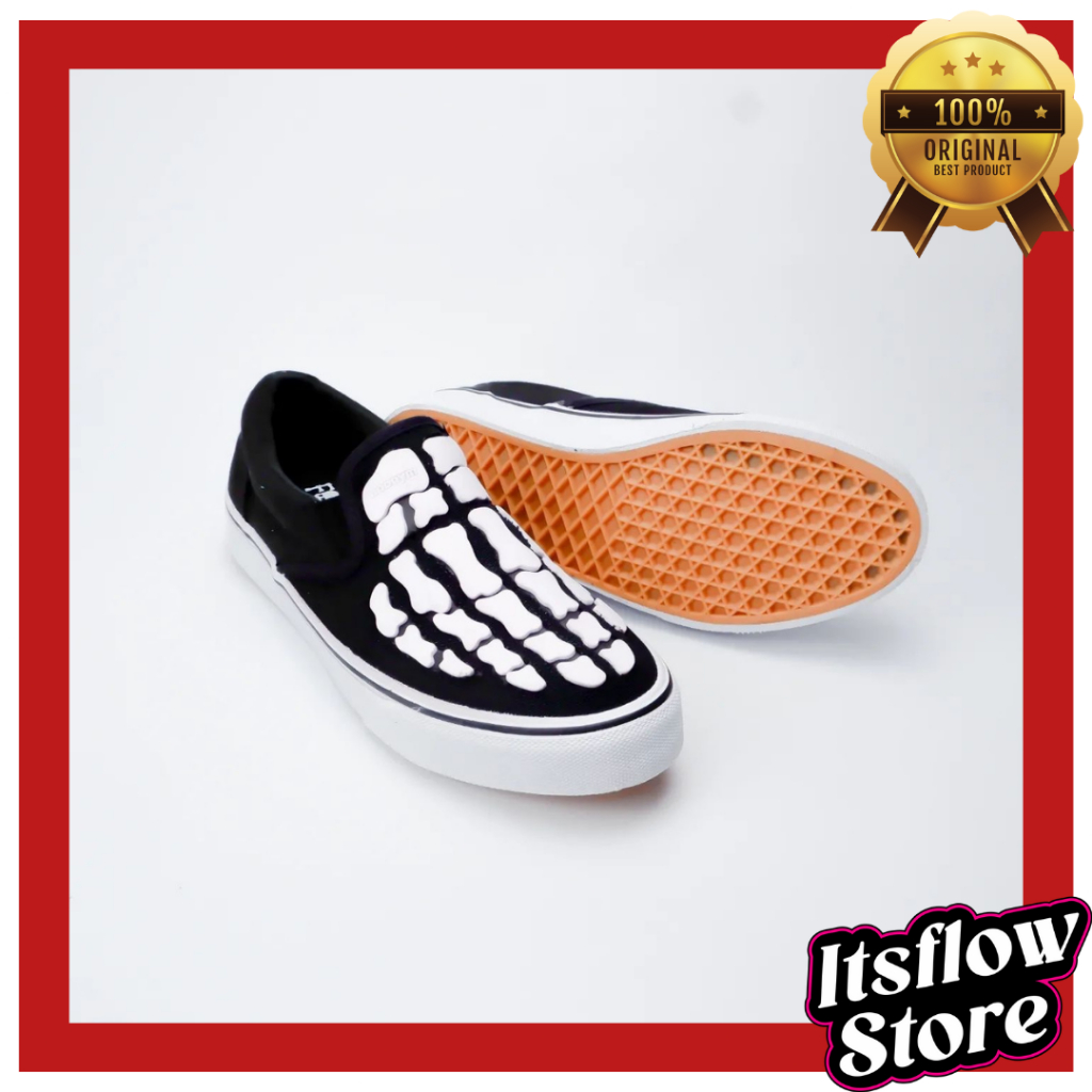 Jual Sepatu Slip On Canvas Tulang Black White by Paman Samier ...