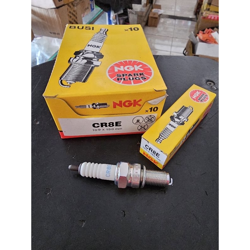 Jual busi NGK CR8E | Shopee Indonesia