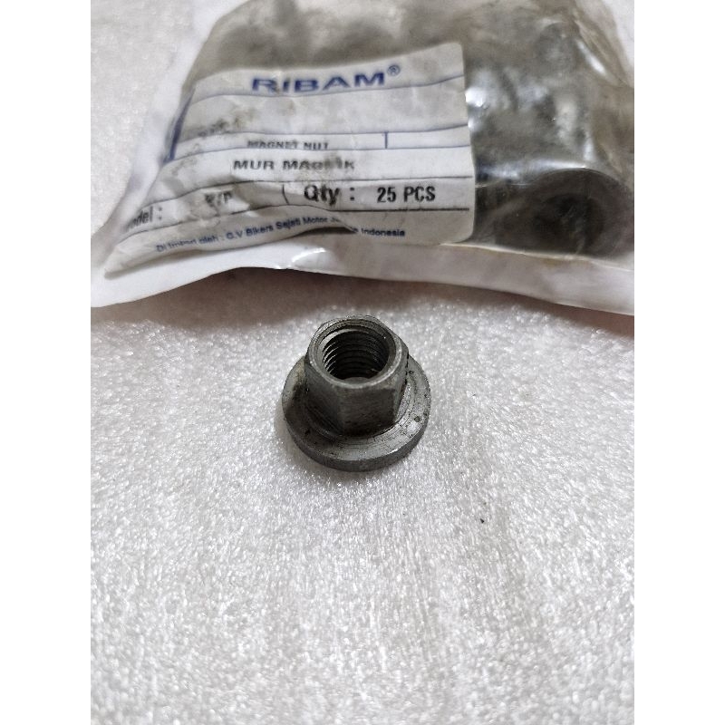 Jual MUR MAGNET / MAHNIT VESPA SUPER, SPRINT | Shopee Indonesia