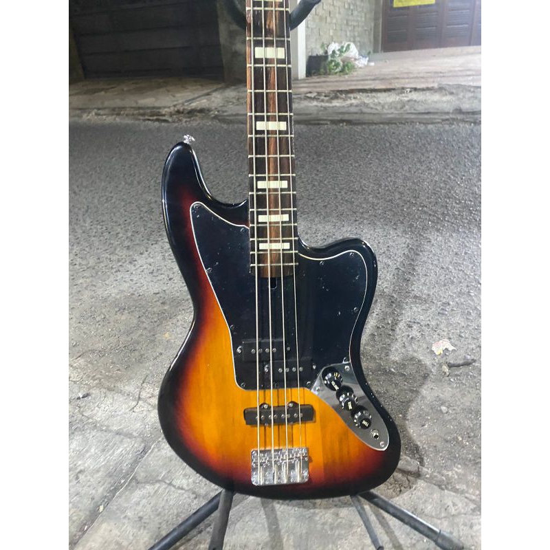 Jual Bass Fender Jaguar sunbrust custom | Shopee Indonesia