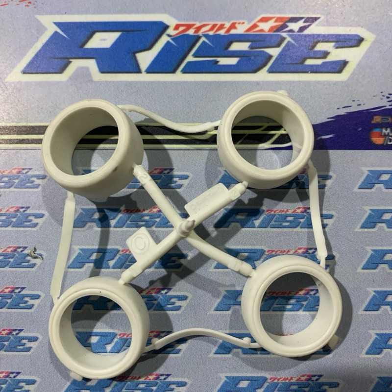 Jual Ban hard large white loskit tamiya | Shopee Indonesia