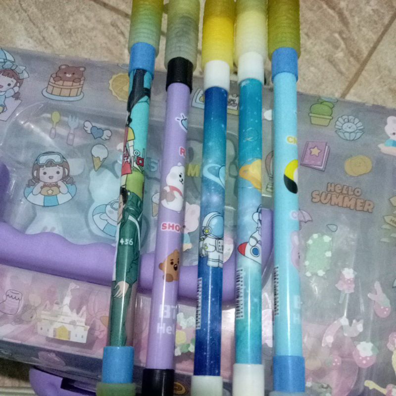 Jual SPINNING PEN LED KARAKTER ( PULPEN PUTAR LED) | Shopee Indonesia