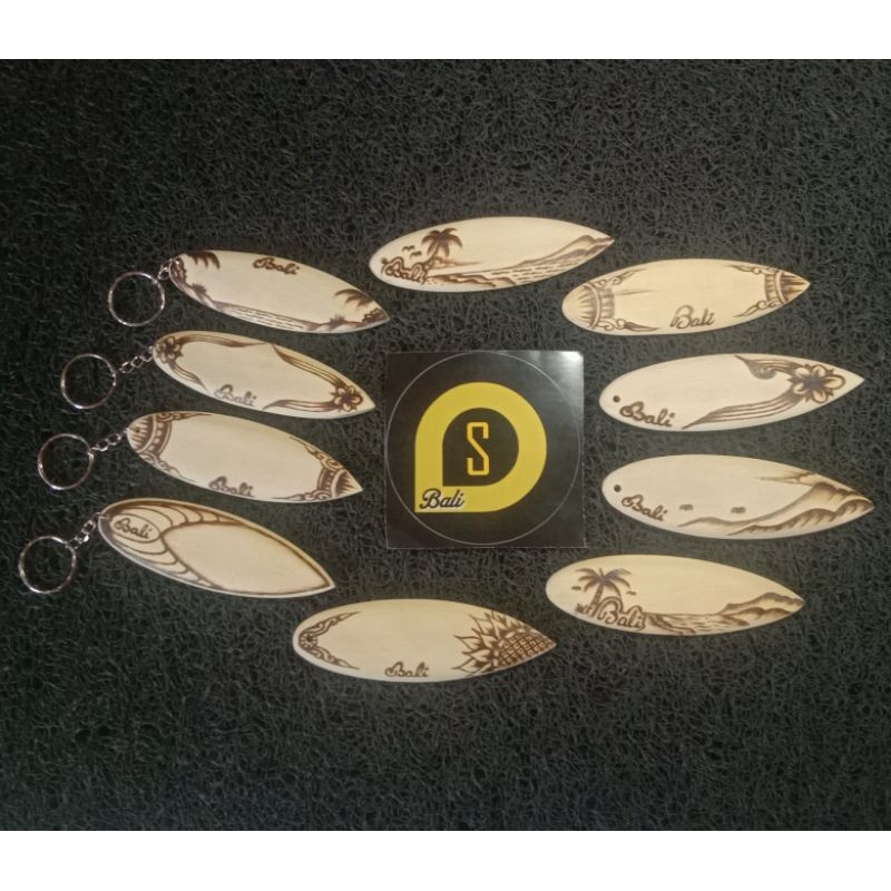 Jual Gantungan kunci ( keychain) kayu surfing 10cm lukis bakar ...