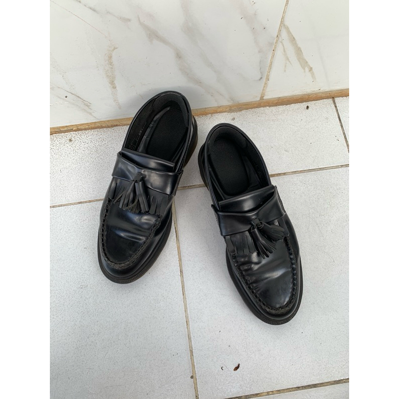 Jual Sepatu Pria Dr Martens Docmart Docmarts Adrian Tassel Black Loafer ...