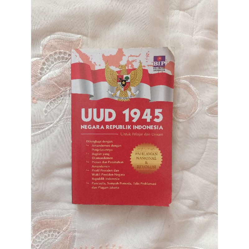 Jual Buku UUD Undang-undang Dasar Negara Republik Indonesia 1945 Lengkap | Shopee Indonesia
