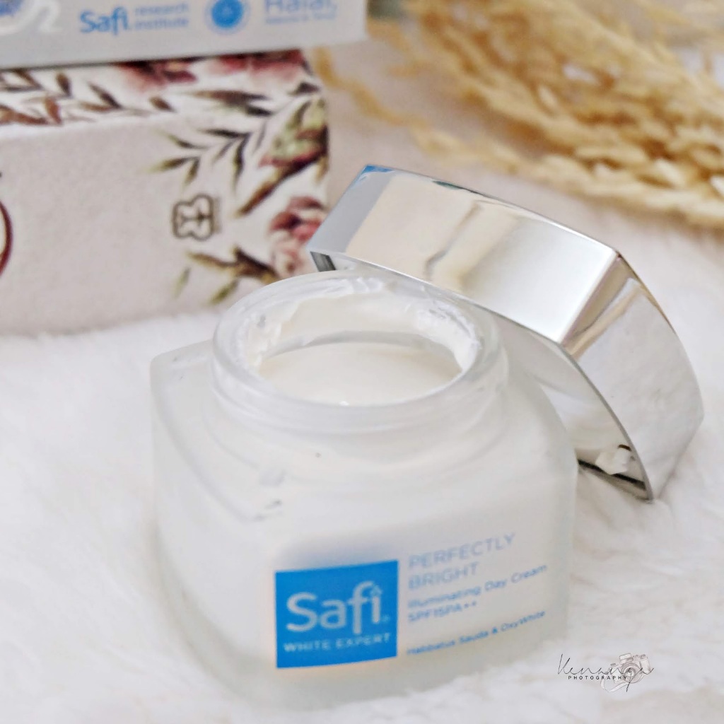 Jual Safi Ultimate Bright Illuminating DAY CREAM (BIRU PUTIH) Spf 15 Pa++ 25gr | Shopee Indonesia