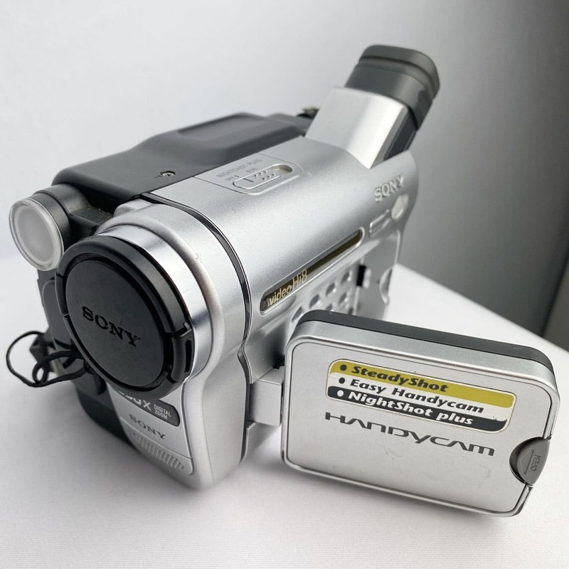 Jual HANDYCAM SONY Hi8 CCD-TRV238E Bisa Playback Kaset-Kaset Lama ...