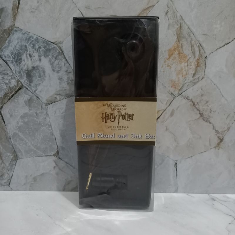 Jual The Wizarding World of Harry Potter Universal Studios Quill Standar and Ink Set Rare ...