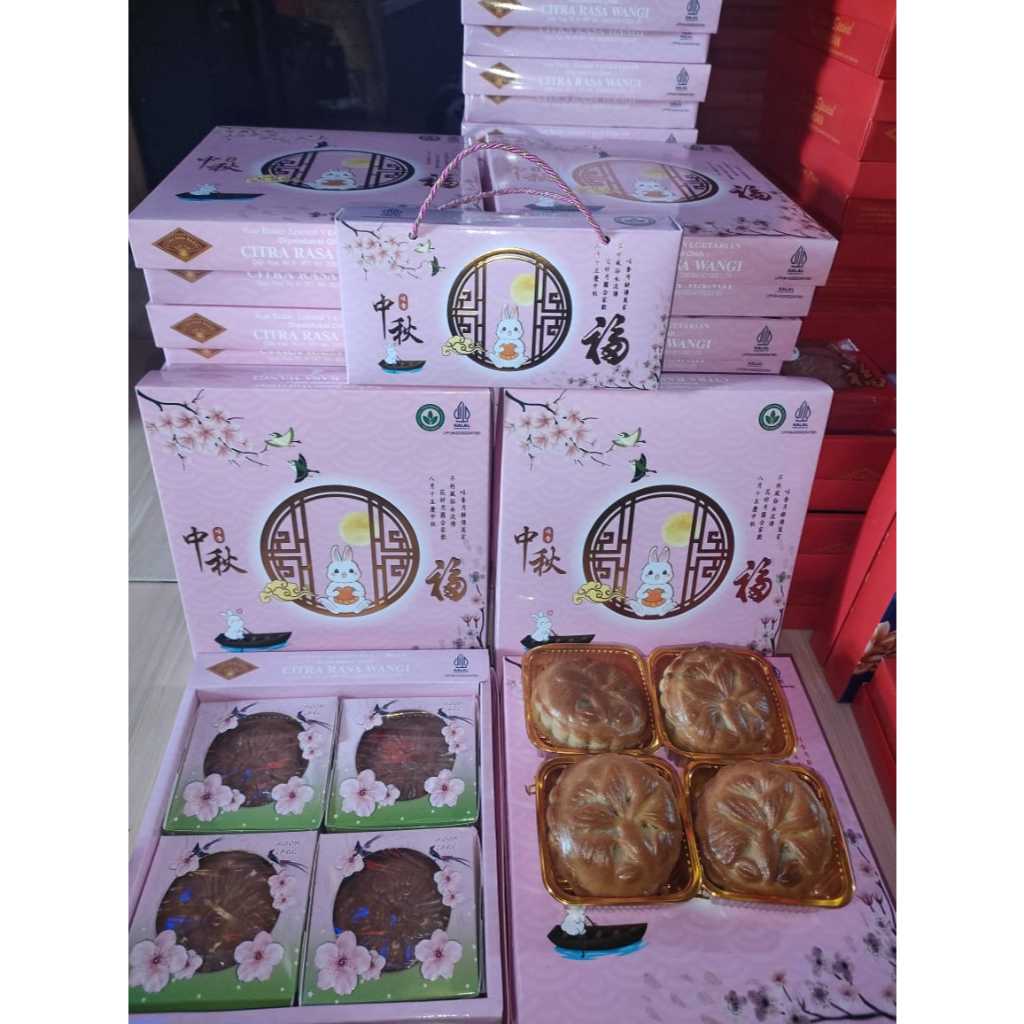 Jual Kue Bulan isi 4 Citra Rasa Wangi ( Premium Hampers Moon cake ...