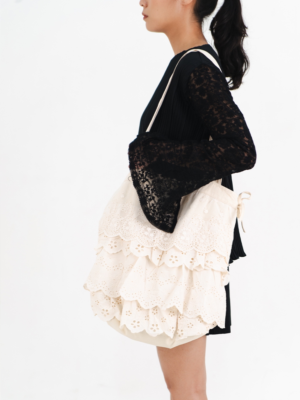 Jual Istafada - Zuga Layered Lace Bag (Beige) | Shopee Indonesia