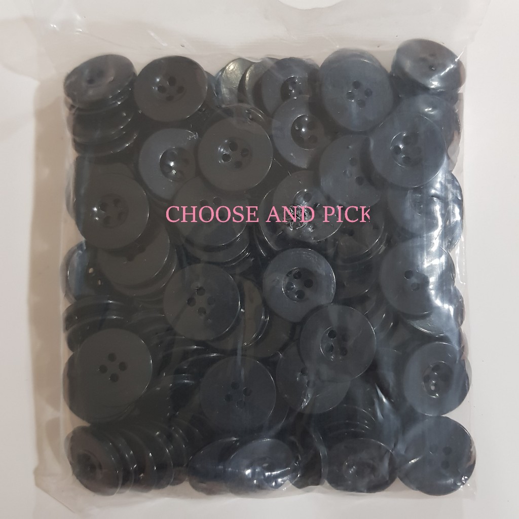 Jual Kancing Baju Hitam Putih Lubang 4 ukuran 24L 28L dan 40L / Kancing ...