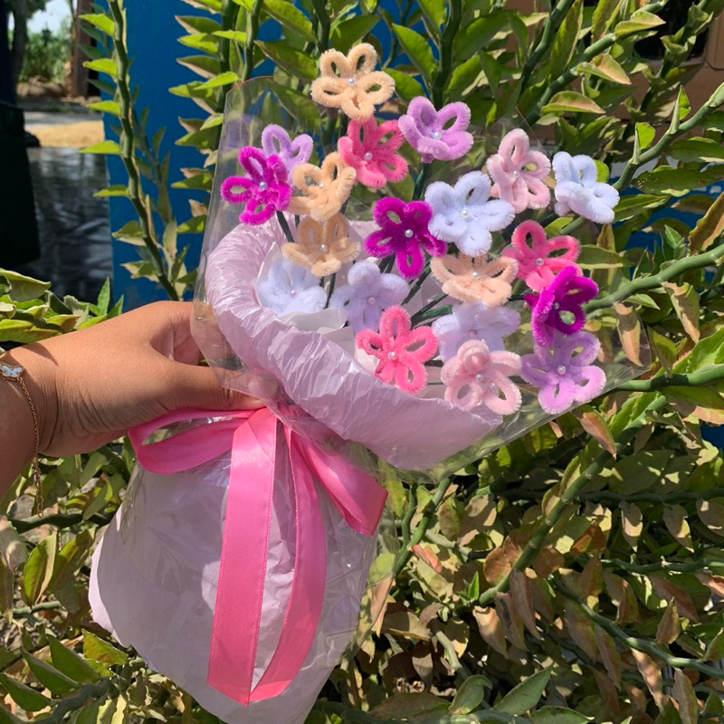 Jual Buket bunga kawat bulu pipe cleaner flower bouquet / round bouquet ...