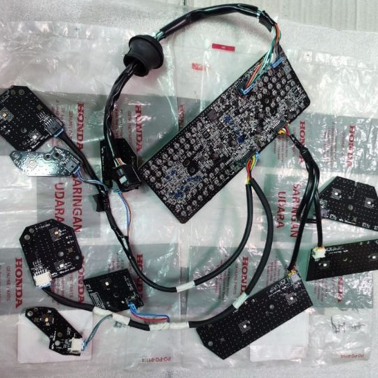 Jual PCB LED LAMPU DEPAN PCX 160 ORIGINAL PCB VCB PAPAN MODUL LED LAMPU ...