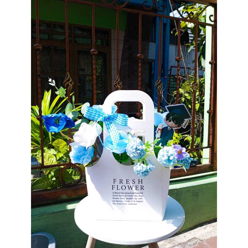 Jual Flower box wisuda sign in Gift box wisuda topper wisuda hadiah ...