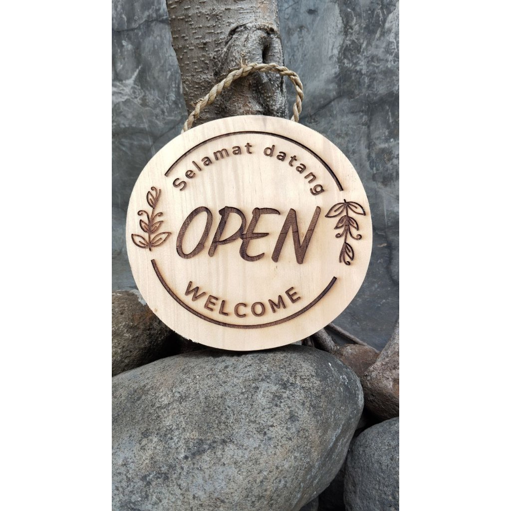 Jual Hiasan kayu jati belanda gravir custom | Shopee Indonesia