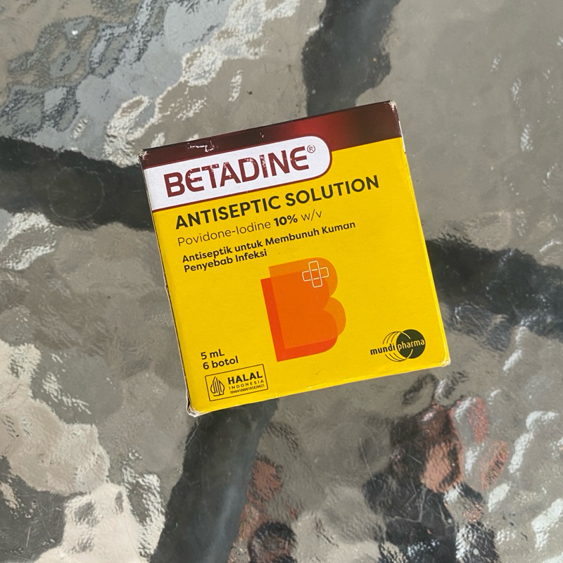 Jual Betadine Antiseptic Solution Kemasan Botol Kemasan 5 ml Hemat ...
